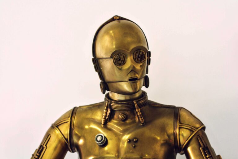 Language and Translation in Science Fiction Movies and Beyond